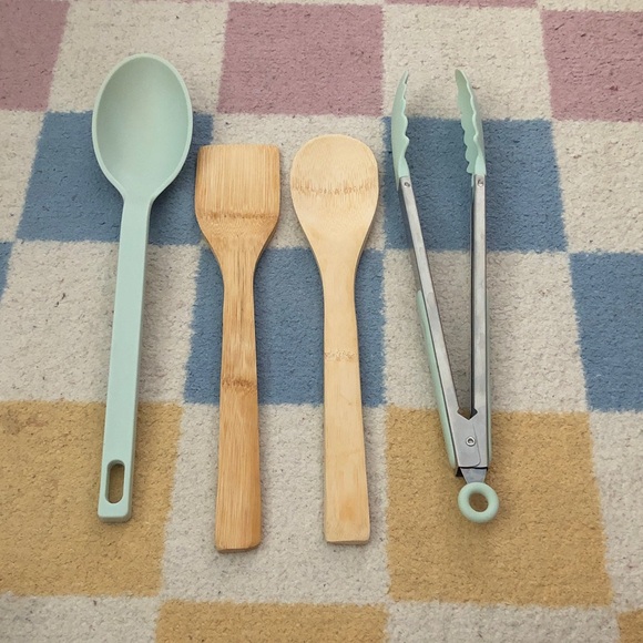Food Network | Kitchen | Kitchen Utensil Set With Mint And Bamboo ...